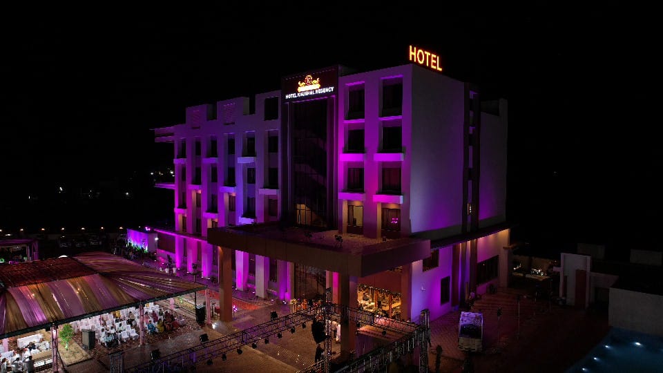 About Us - Hotel Kaushal Regency